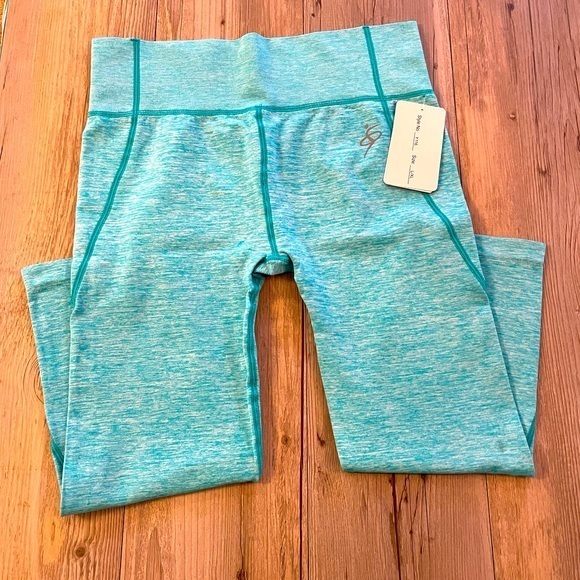 Pants & Jumpsuits | Aqua Capri Leggings | Poshmark